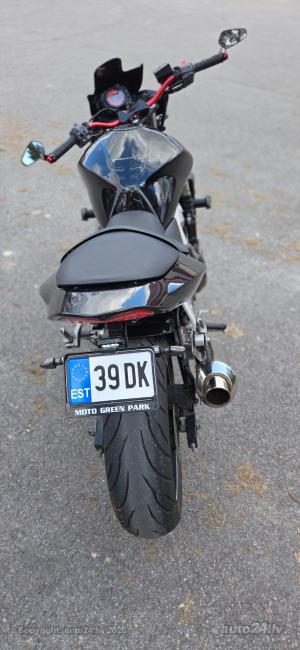 Black Kawasaki Z750 2006 in Parnu, with an engine capacity of 0.75 L and mileage of 42 thousand km for 3400 €, photo 7 on AUTOMOTO.COM.LV