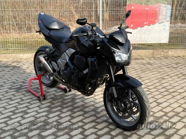 Black Kawasaki Z750 2009 in Parnu, with an engine capacity of 0.75 L and mileage of 28 thousand km for 3990 €, photo 5 on AUTOMOTO.COM.LV