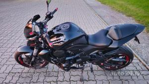 Black Kawasaki Z750 2009 in Tallinn, with an engine capacity of 0.75 L and mileage of 43 thousand km for 5590 €, photo 4 on AUTOMOTO.COM.LV