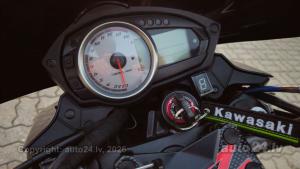 Black Kawasaki Z750 2009 in Tallinn, with an engine capacity of 0.75 L and mileage of 43 thousand km for 5590 €, photo 9 on AUTOMOTO.COM.LV