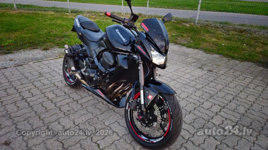 Black Kawasaki Z750 2009 in Tallinn, with an engine capacity of 0.75 L and mileage of 43 thousand km for 5590 €, photo 12 on AUTOMOTO.COM.LV