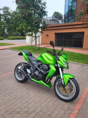 Melns Kawasaki Z750 2009 Tallina, ar dzinēja tilpumu 0.75 L un nobraukumu 37 tūkst. km par 3700 €, foto  vietnē AUTOMOTO.COM.LV