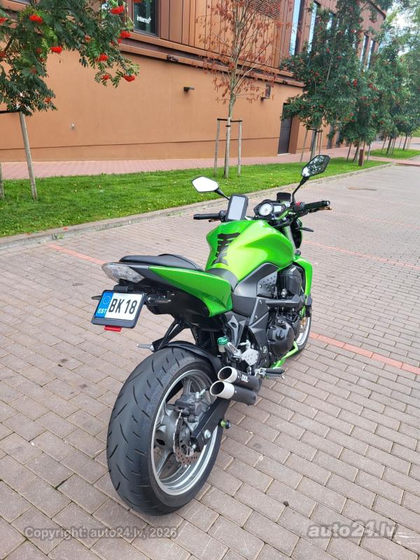 Kawasaki Z750 2009 Tallina vietnē Melns Kawasaki Z750 2009 Tallina, ar dzinēja tilpumu 0.75 L un nobraukumu 37 tūkst. km par 3700 €, foto 4 vietnē AUTOMOTO.COM.LV