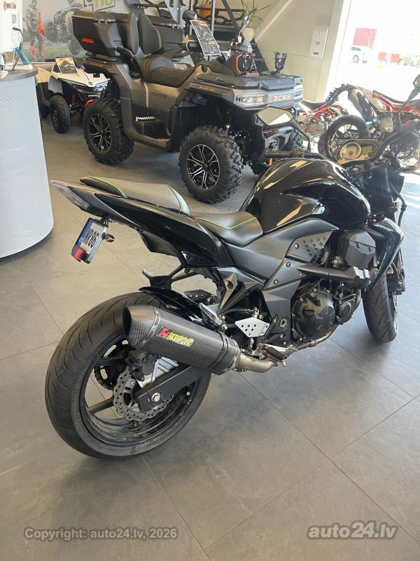 Black Kawasaki Z750 2010 in Parnu, with an engine capacity of 0.75 L and mileage of 39 thousand km for 3400 €, photo 2 on AUTOMOTO.COM.LV