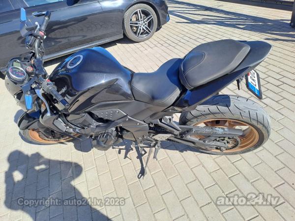 Black Kawasaki Z750 2013 in Tartu, with an engine capacity of 0.00 L and mileage of 0 thousand km for 4200 €, photo 2 on AUTOMOTO.COM.LV