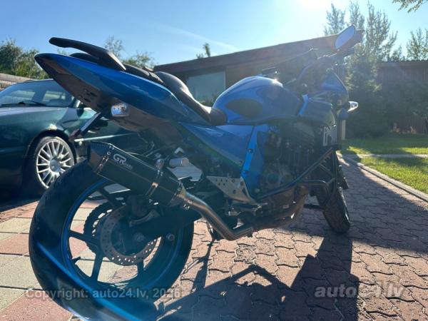 Blue Kawasaki Z750 2005 in Tallinn, with an engine capacity of 0.75 L and mileage of 44 thousand km for 2699 €, photo 3 on AUTOMOTO.COM.LV