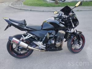 Kawasaki Z750 2004 Rīga, ar dzinēja tilpumu 0.75 L un nobraukumu 0 tūkst. km par 3200 €, foto 1 vietnē AUTOMOTO.COM.LV