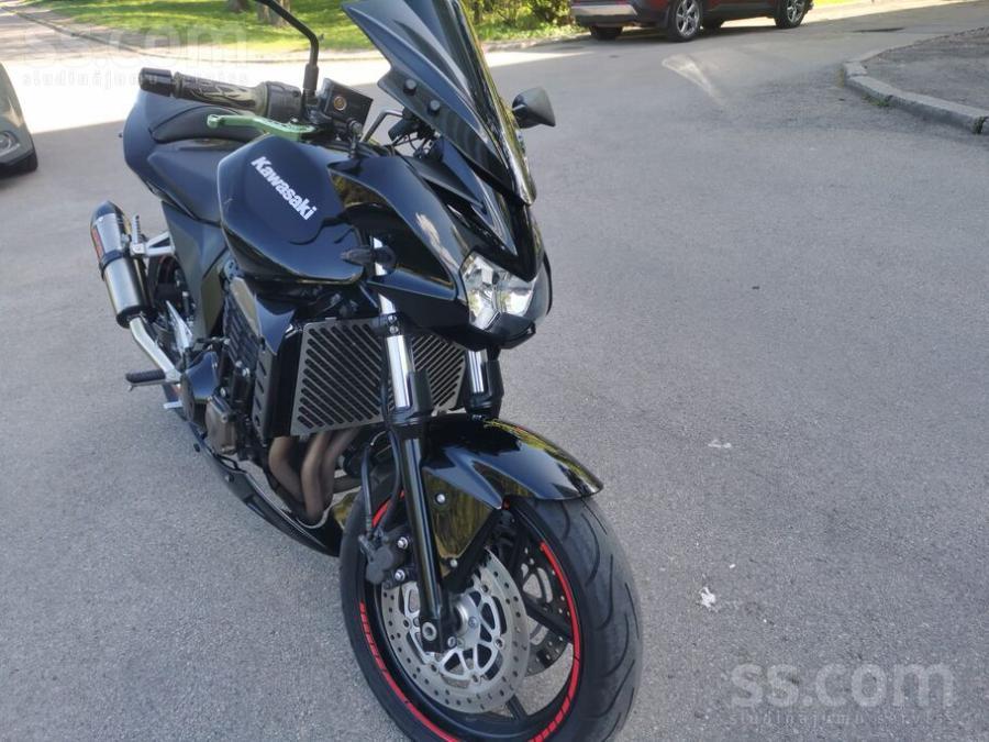 Kawasaki Z750 2004 Rīga, ar dzinēja tilpumu 0.75 L un nobraukumu 0 tūkst. km par 3200 €, foto 2 vietnē AUTOMOTO.COM.LV