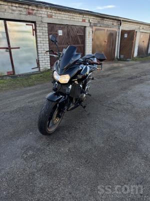 Kawasaki Z750 2004 Rīga, ar dzinēja tilpumu 0.75 L un nobraukumu 0 tūkst. km par 2500 €, foto  vietnē AUTOMOTO.COM.LV