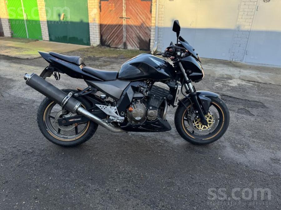 Kawasaki Z750 2004 in Riga, with an engine capacity of 0.75 L and mileage of 0 thousand km for 2500 €, photo 5 on AUTOMOTO.COM.LV