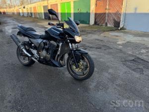 Kawasaki Z750 2004 in Riga, with an engine capacity of 0.75 L and mileage of 0 thousand km for 2500 €, photo 6 on AUTOMOTO.COM.LV