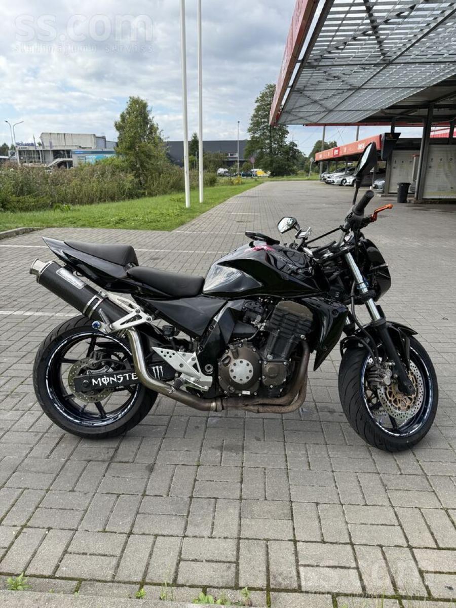 Kawasaki Z750 2004 Rīga, ar dzinēja tilpumu 0.75 L un nobraukumu 0 tūkst. km par 2500 €, foto 7 vietnē AUTOMOTO.COM.LV