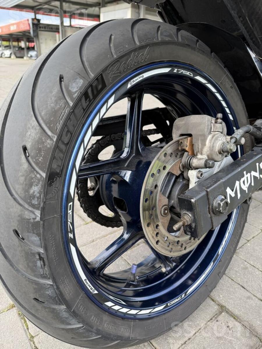 Kawasaki Z750 2004 Rīga, ar dzinēja tilpumu 0.75 L un nobraukumu 0 tūkst. km par 2500 €, foto 10 vietnē AUTOMOTO.COM.LV