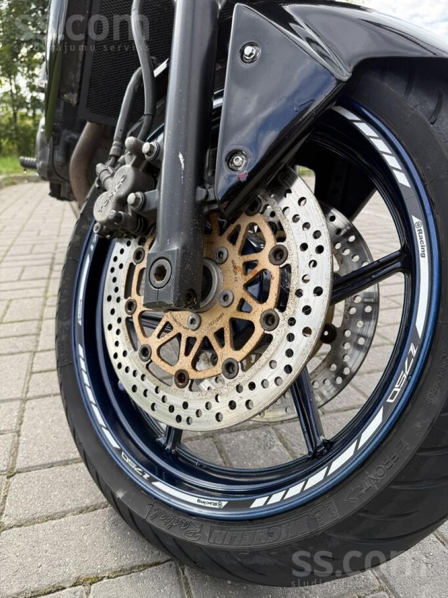 Kawasaki Z750 2004 Rīga, ar dzinēja tilpumu 0.75 L un nobraukumu 0 tūkst. km par 2500 €, foto 11 vietnē AUTOMOTO.COM.LV