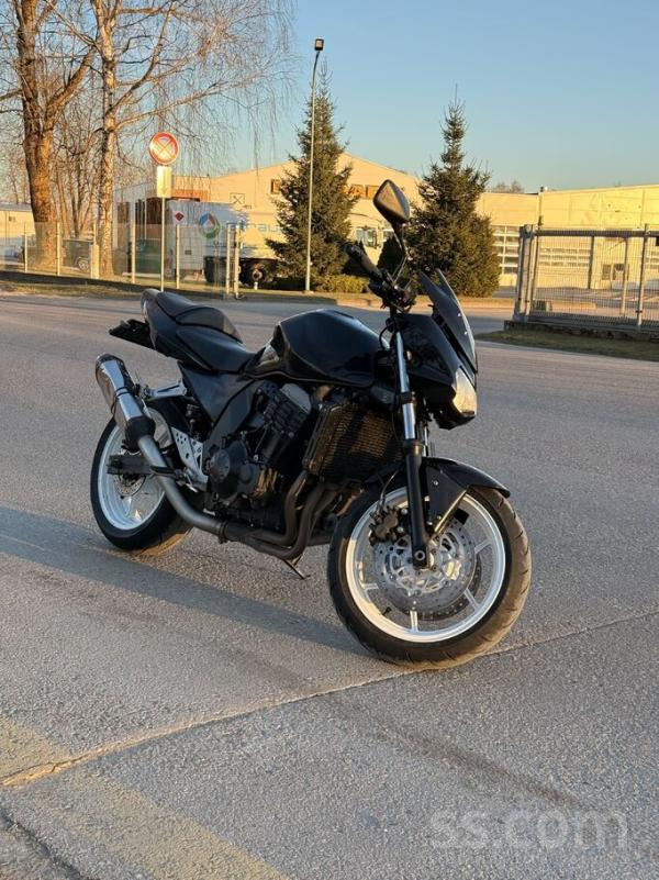 Kawasaki Z750 2004 in Riga, with an engine capacity of 0.75 L and mileage of 0 thousand km for 2500 €, photo 1 on AUTOMOTO.COM.LV