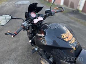 Кавасаки З 750 2004 в Рига, объемом двигателя 0.75 л и пробегом 0 тыс. км за 2300 €, фото 10 на AUTOMOTO.COM.LV