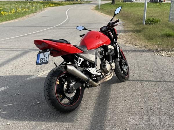 Kawasaki Z750 2004 Rīga, ar dzinēja tilpumu 0.75 L un nobraukumu 0 tūkst. km par 2950 €, foto 2 vietnē AUTOMOTO.COM.LV