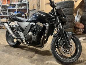 Kawasaki Z750 2004 Madona, ar dzinēja tilpumu 0.75 L un nobraukumu 0 tūkst. km par 2800 €, foto  vietnē AUTOMOTO.COM.LV