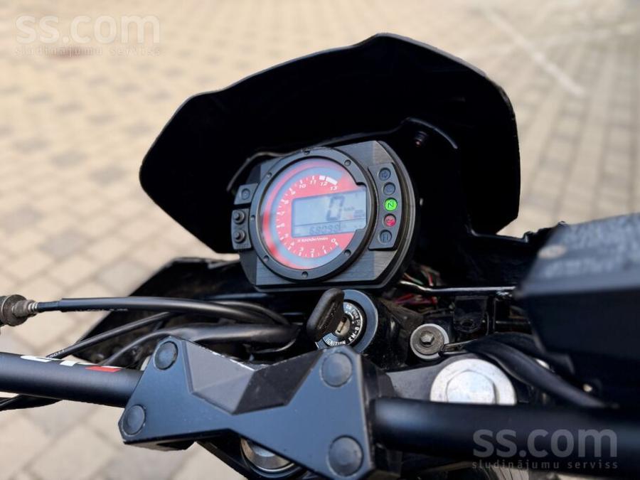 Кавасаки З 750 2005 в Рига, объемом двигателя 0.75 л и пробегом 0 тыс. км за 2150 €, фото 8 на AUTOMOTO.COM.LV