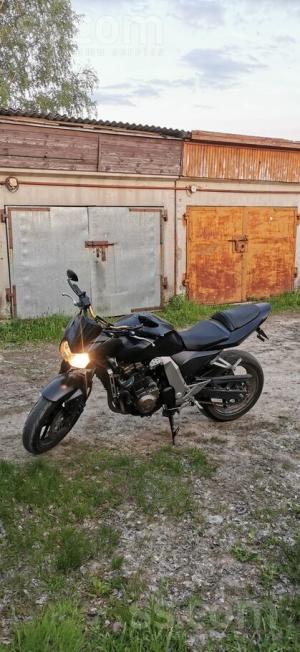Kawasaki Z750 2006 in Rezekne, with an engine capacity of 0.75 L and mileage of 0 thousand km for 2500 €, photo 6 on AUTOMOTO.COM.LV