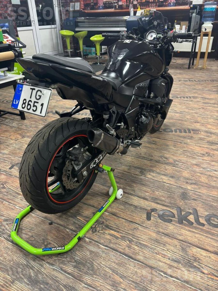 Kawasaki Z750 2007 in Riga, with an engine capacity of 0.75 L and mileage of 0 thousand km for 3800 €, photo 3 on AUTOMOTO.COM.LV