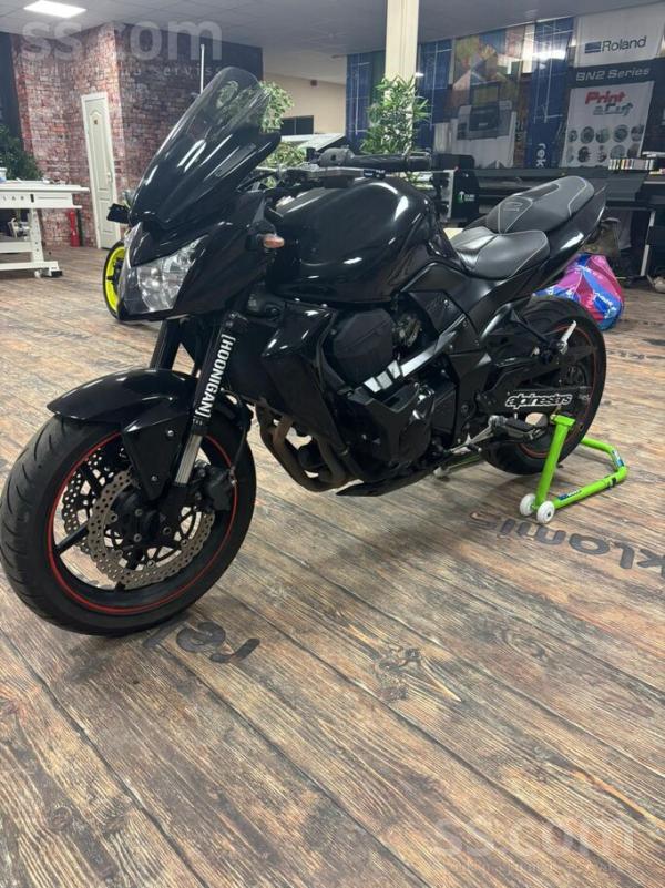 Kawasaki Z750 2007 Rīga, ar dzinēja tilpumu 0.75 L un nobraukumu 0 tūkst. km par 3800 €, foto 4 vietnē AUTOMOTO.COM.LV