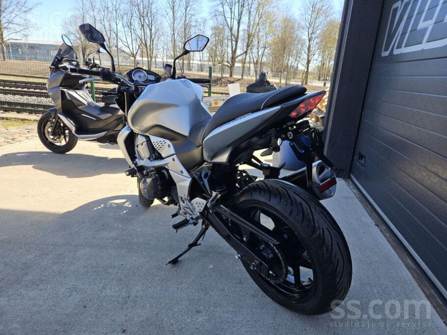 Kawasaki Z750 2007 Cēsis, ar dzinēja tilpumu 0.75 L un nobraukumu 0 tūkst. km par 3300 €, foto 5 vietnē AUTOMOTO.COM.LV