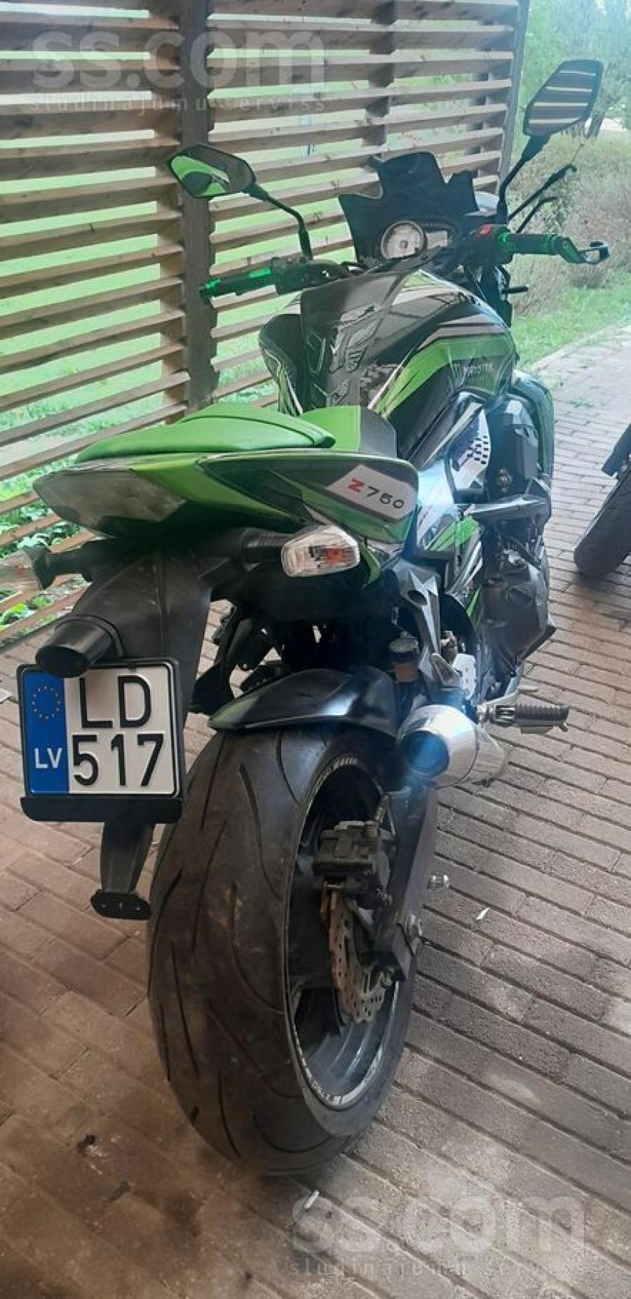 Kawasaki Z750 2007 in Preili, with an engine capacity of 0.75 L and mileage of 0 thousand km for 3600 €, photo 4 on AUTOMOTO.COM.LV