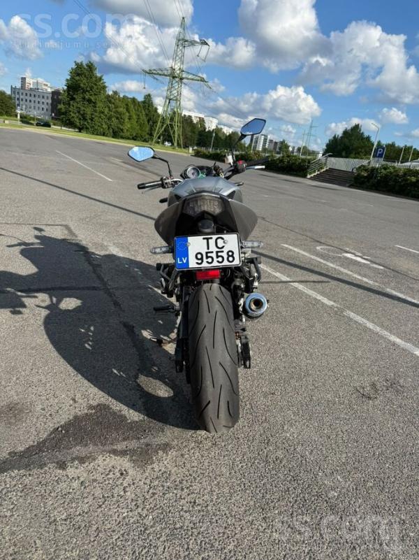 Kawasaki Z750 2007 Rīga, ar dzinēja tilpumu 0.75 L un nobraukumu 0 tūkst. km par 3950 €, foto 3 vietnē AUTOMOTO.COM.LV