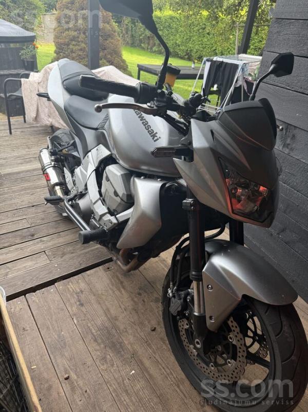 Kawasaki Z750 2007 Rīga, ar dzinēja tilpumu 0.75 L un nobraukumu 0 tūkst. km par 2850 €, foto 1 vietnē AUTOMOTO.COM.LV