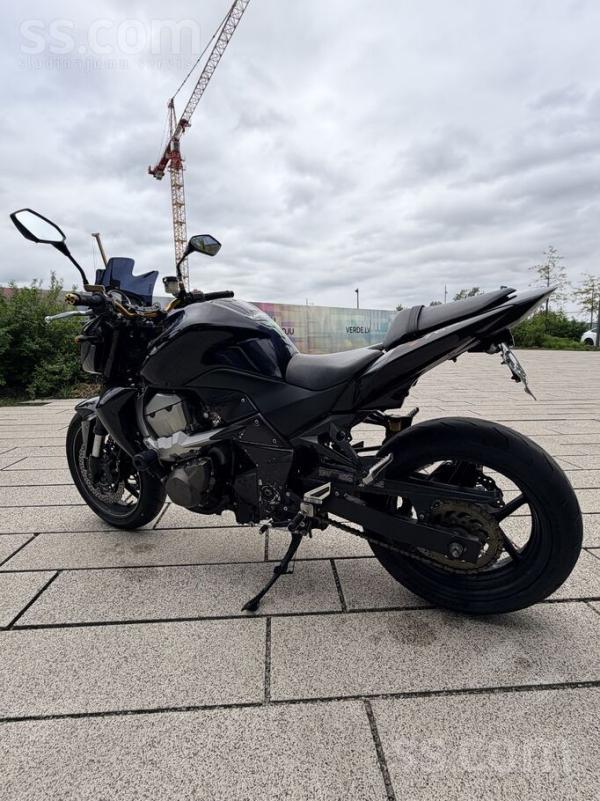 Kawasaki Z750 2007 Rīga, ar dzinēja tilpumu 0.75 L un nobraukumu 0 tūkst. km par 3800 €, foto 6 vietnē AUTOMOTO.COM.LV