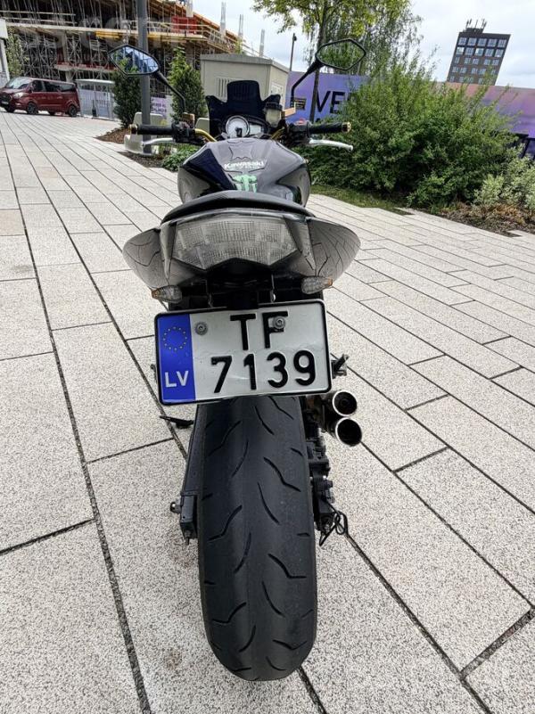 Kawasaki Z750 2007 Rīga, ar dzinēja tilpumu 0.75 L un nobraukumu 0 tūkst. km par 3800 €, foto 8 vietnē AUTOMOTO.COM.LV