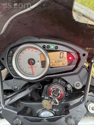 Кавасаки З 750 2007 в Рига, объемом двигателя 0.75 л и пробегом 0 тыс. км за 3300 €, фото 8 на AUTOMOTO.COM.LV
