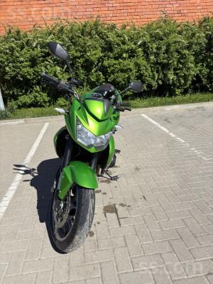Kawasaki Z750 2007 in Jelgava, with an engine capacity of 0.75 L and mileage of 0 thousand km for 3000 €, photo 4 on AUTOMOTO.COM.LV