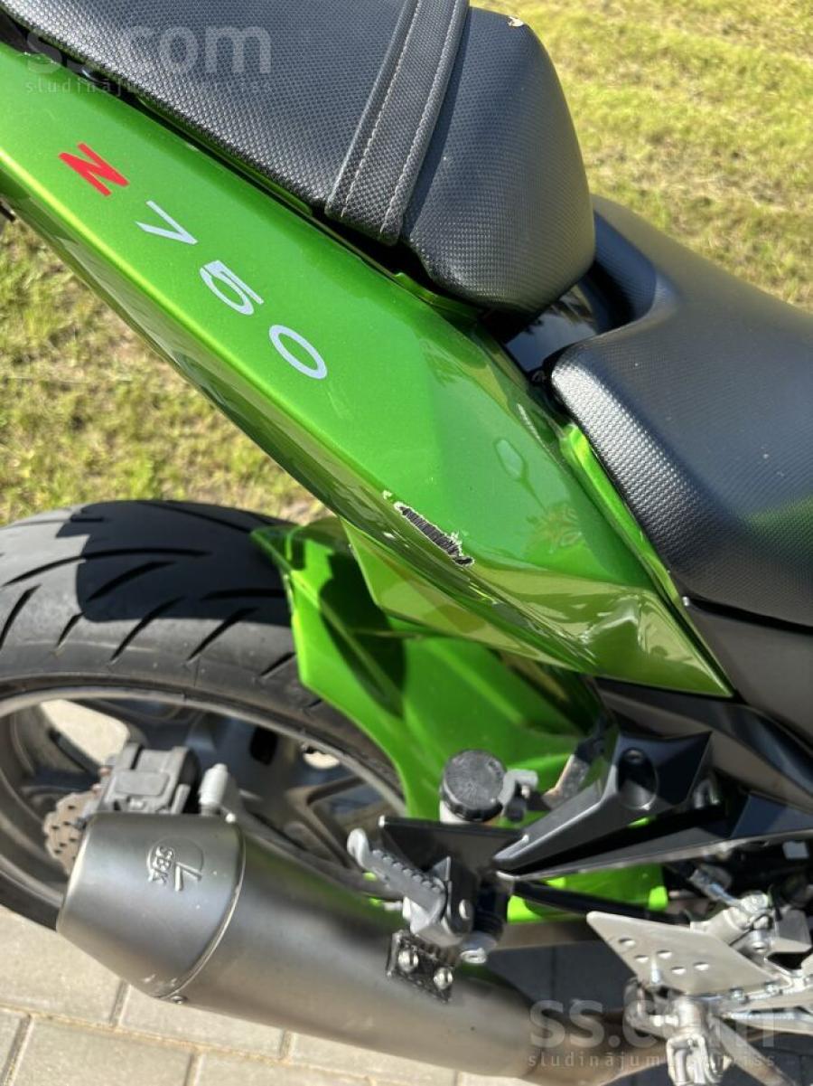 Kawasaki Z750 2007 in Jelgava, with an engine capacity of 0.75 L and mileage of 0 thousand km for 3000 €, photo 11 on AUTOMOTO.COM.LV