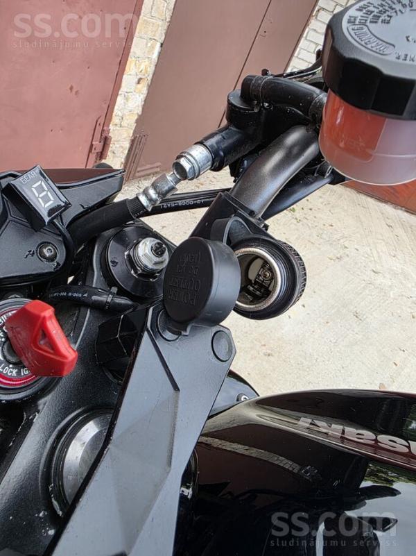 Kawasaki Z750 2007 Ventspils, ar dzinēja tilpumu 0.75 L un nobraukumu 0 tūkst. km par 3250 €, foto 9 vietnē AUTOMOTO.COM.LV