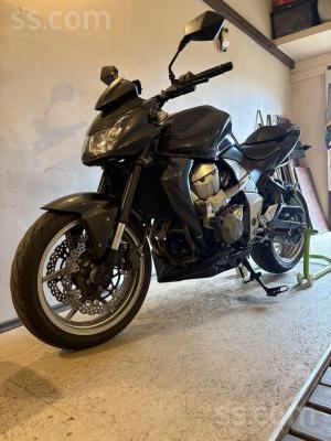 Kawasaki Z750 2007 Valmiera, ar dzinēja tilpumu 0.75 L un nobraukumu 0 tūkst. km par 3500 €, foto 1 vietnē AUTOMOTO.COM.LV