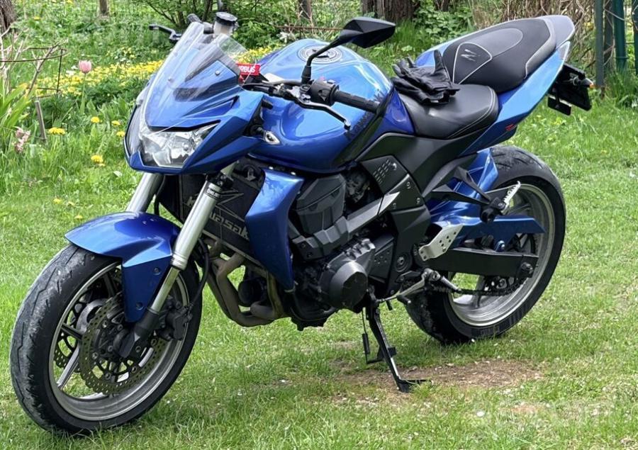 Kawasaki Z750 2008 Rīga, ar dzinēja tilpumu 0.75 L un nobraukumu 0 tūkst. km par 3400 €, foto 5 vietnē AUTOMOTO.COM.LV
