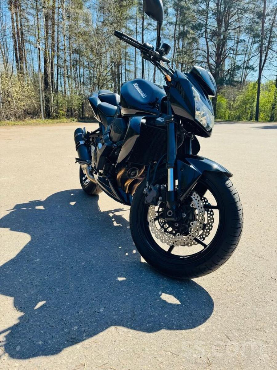 Kawasaki Z750 2008 Rīga, ar dzinēja tilpumu 0.75 L un nobraukumu 0 tūkst. km par 2800 €, foto 4 vietnē AUTOMOTO.COM.LV