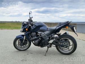 Кавасаки З 750 2008 в Рига, объемом двигателя 0.75 л и пробегом 0 тыс. км за 3600 €, фото 4 на AUTOMOTO.COM.LV
