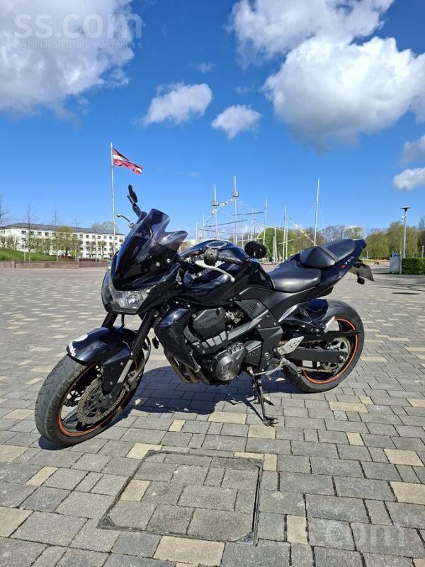 Kawasaki Z750 2008 Ventspils, ar dzinēja tilpumu 0.75 L un nobraukumu 0 tūkst. km par 3300 €, foto 1 vietnē AUTOMOTO.COM.LV