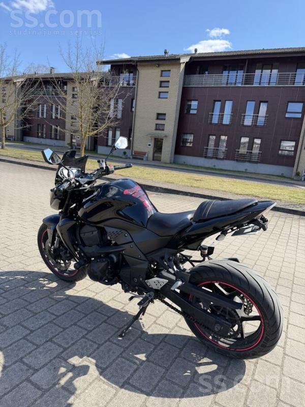 Kawasaki Z750 2008 in Riga, with an engine capacity of 0.75 L and mileage of 0 thousand km for 4150 €, photo 4 on AUTOMOTO.COM.LV