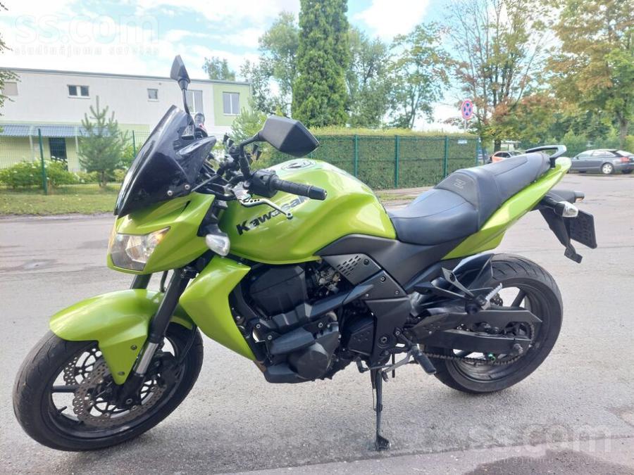 Kawasaki Z750 2008 in Riga, with an engine capacity of 0.75 L and mileage of 0 thousand km for 3950 €, photo 4 on AUTOMOTO.COM.LV