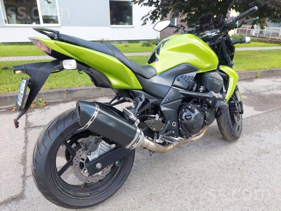 Kawasaki Z750 2008 in Riga, with an engine capacity of 0.75 L and mileage of 0 thousand km for 3950 €, photo 6 on AUTOMOTO.COM.LV