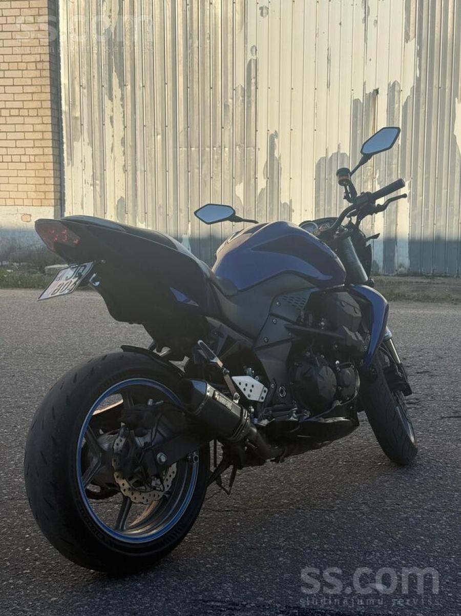 Kawasaki Z750 2008 in Riga, with an engine capacity of 0.75 L and mileage of 0 thousand km for 4150 €, photo 4 on AUTOMOTO.COM.LV