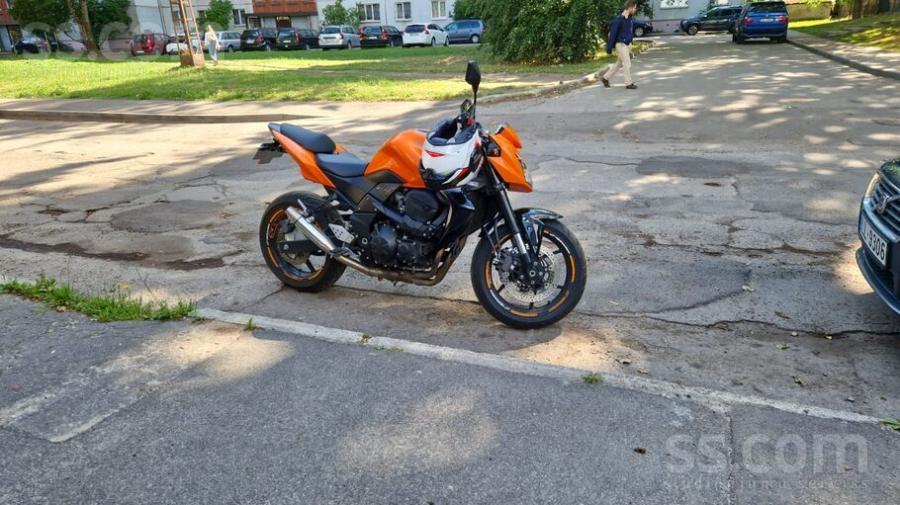 Kawasaki Z750 2008 in Riga, with an engine capacity of 0.75 L and mileage of 0 thousand km for 3100 €, photo 1 on AUTOMOTO.COM.LV