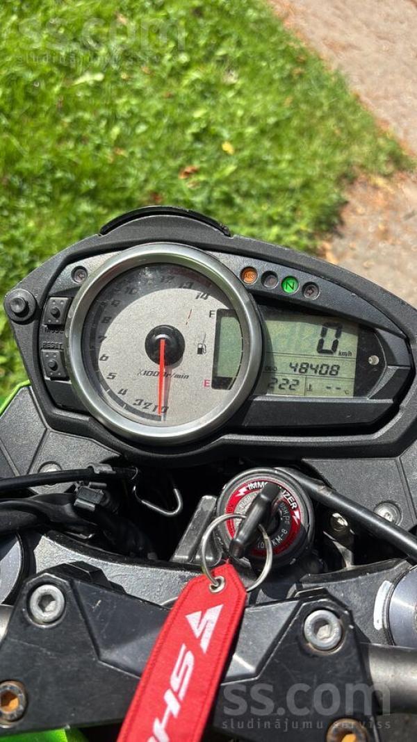 Kawasaki Z750 2008 in Jelgava, with an engine capacity of 0.75 L and mileage of 0 thousand km for 2700 €, photo 4 on AUTOMOTO.COM.LV