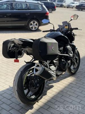 Kawasaki Z750 2009 in Tallinn, with an engine capacity of 0.75 L and mileage of 0 thousand km for 4900 €, photo 6 on AUTOMOTO.COM.LV