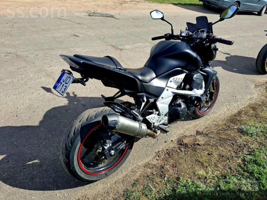 Kawasaki Z750 2009 Daugavpils, ar dzinēja tilpumu 0.75 L un nobraukumu 0 tūkst. km par 3900 €, foto 4 vietnē AUTOMOTO.COM.LV