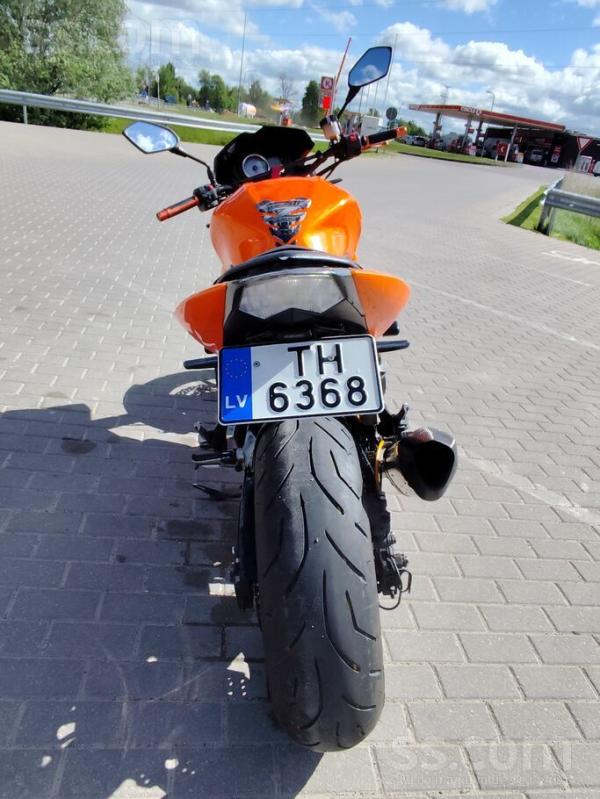 Kawasaki Z750 2009 in Talsi, with an engine capacity of 0.75 L and mileage of 0 thousand km for 3500 €, photo 4 on AUTOMOTO.COM.LV